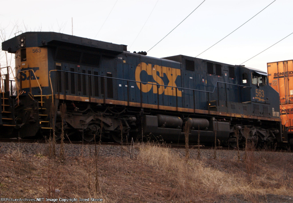 CSX 563